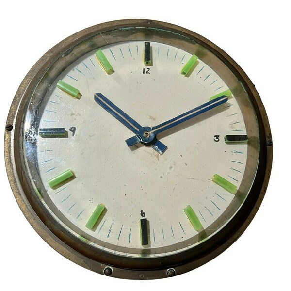 Vintage Heavy Pul Syn Etic Impulse Clock Home Decor | Vinterior