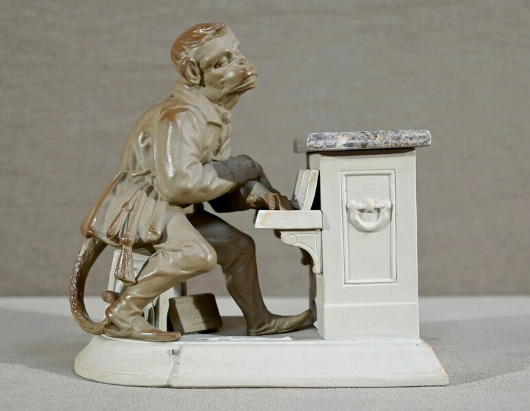 Biscuit And Sandstone Tobacco Jar Music Monkey Manufacture ...