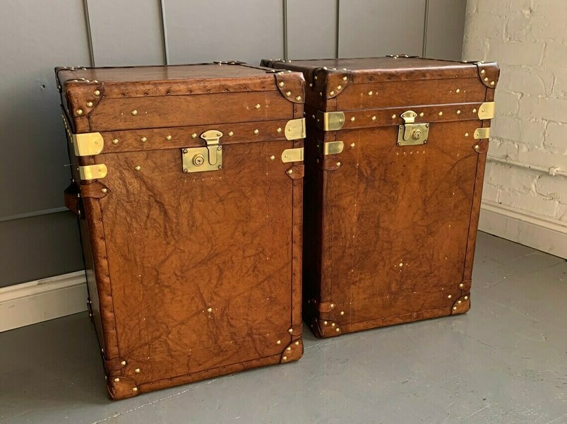 Library End Table Leather Colonial British Travel Trunks Room Decor ...