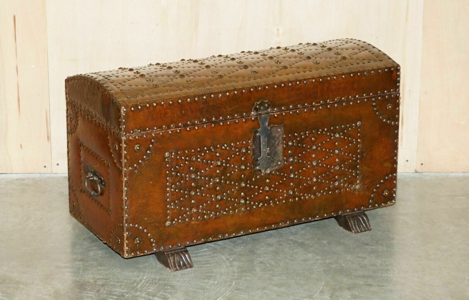 Stunning Restored Antique Victorian Hand Studded Brown Leather Steamer ...
