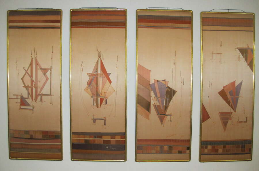 A Set Of 4 Hand Painted Silk Panels | Vinterior