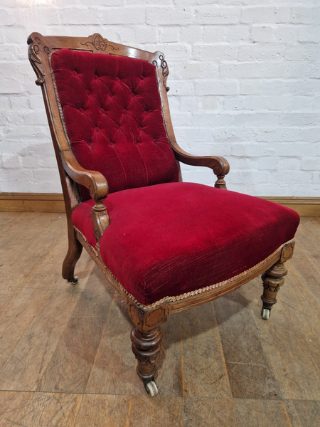 Antique Victorian Carved Button Back Nursing Salon Chair / Bedroom ...