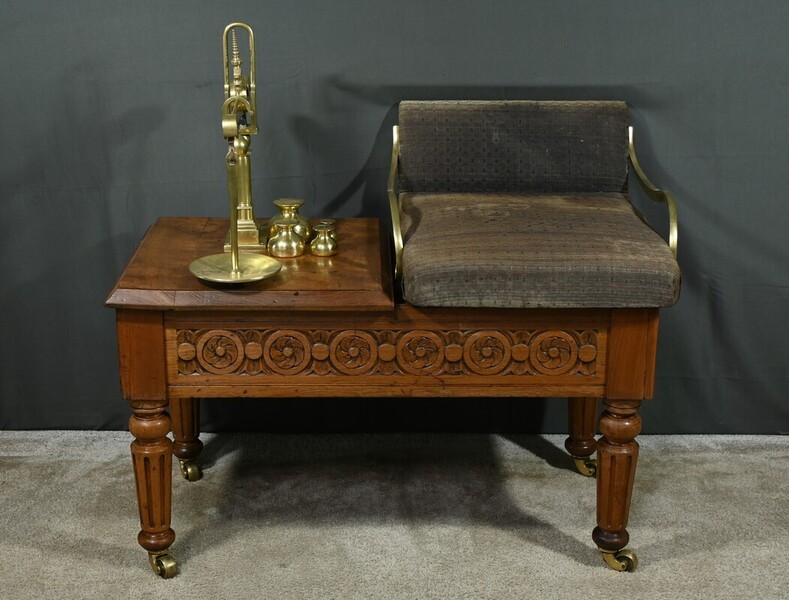 Walnut Jockey Scales, Stamped Youngs, Victorian Period – 1860 | Vinterior