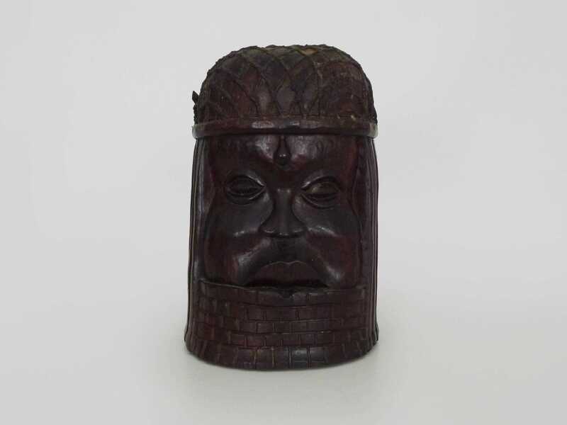 Tembé Art Noir Statue Brown From Guyana In Wood Face Sculpture Guyana ...