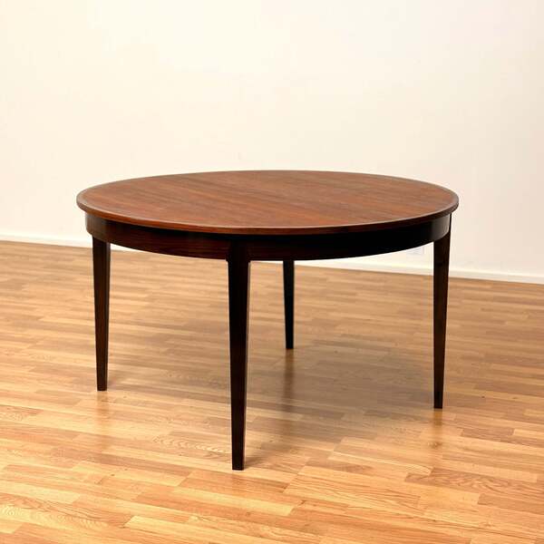 Round Dining Table In Santos Rosewood, 1950s 60s, Denmark | Vinterior