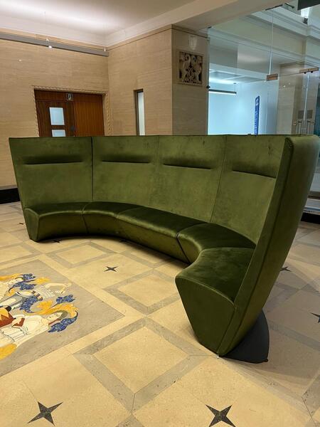 Boss Design Atom Curved Modular Reception/Breakout Sofa | Vinterior