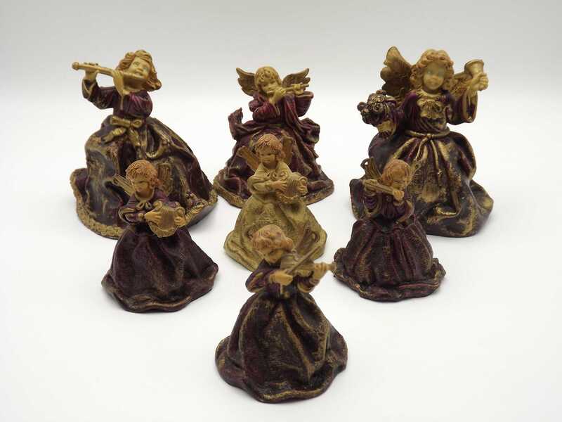 Set Of 7 Resin Italian Musical Angels In Hues Of Red Gold And Cream ...