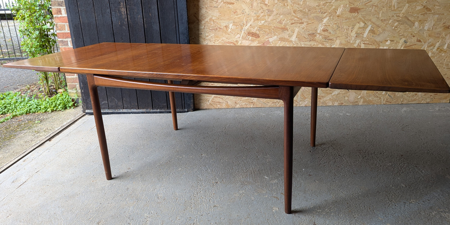 Kofod Larsen Gplan Extending Dining Table (Delivery Available) 60s Teak | Ib Kofod-Larsen | G ...