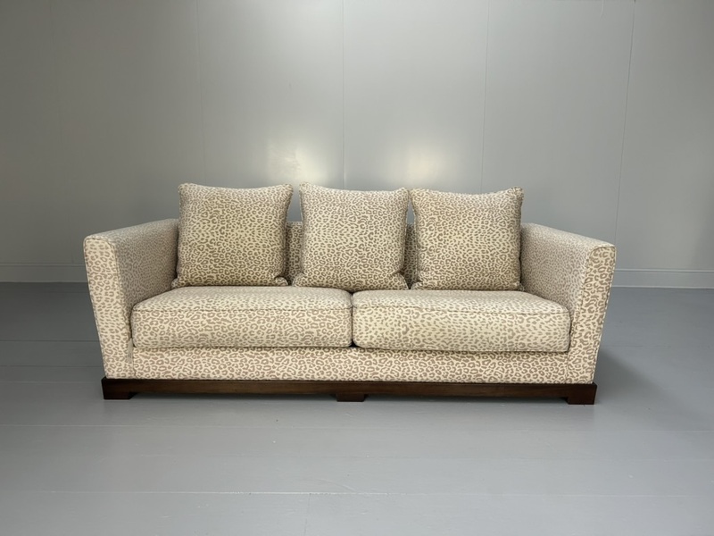 Promemoria “Wanda” 2.5 Seat Sofa – In Leopard Print Fabric | Vinterior
