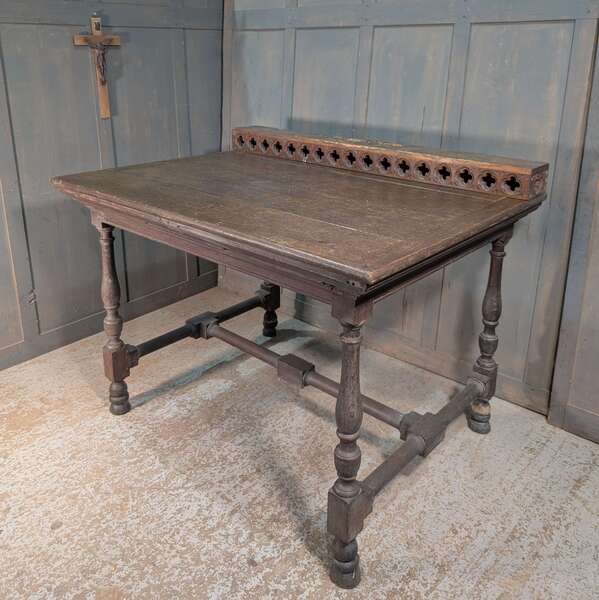 1870’s Oak Lady Chapel Altar Table With Gothic Gradine | Vinterior