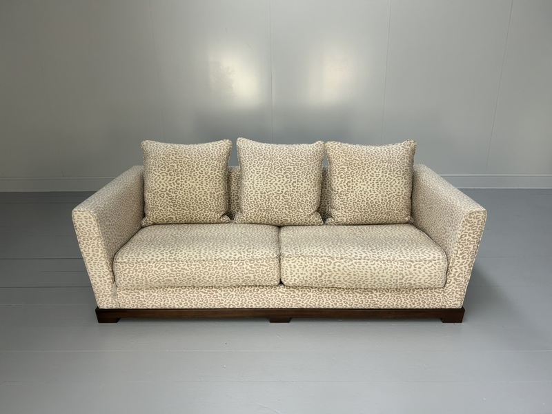 Promemoria “Wanda” 2.5 Seat Sofa – In Leopard Print Fabric | Vinterior