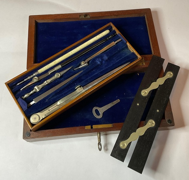 Antique Drawing Instrument Set, 19th Century. | Vinterior