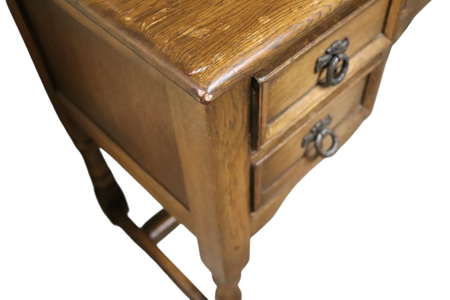 Vintage Old Charm Style Oak Writing Desk | Old Charm | Vinterior