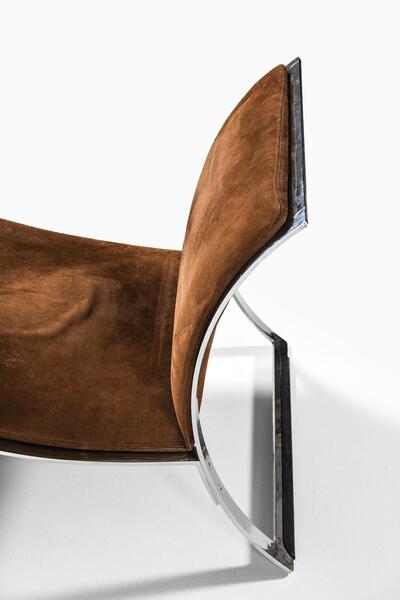 Pair Of Easy Chairs In Chromed Steel And Suede By Introini Vittorio ...